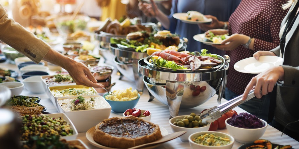 How Do You Plan a Corporate Lunch From Scratch? | The Mix Seattle